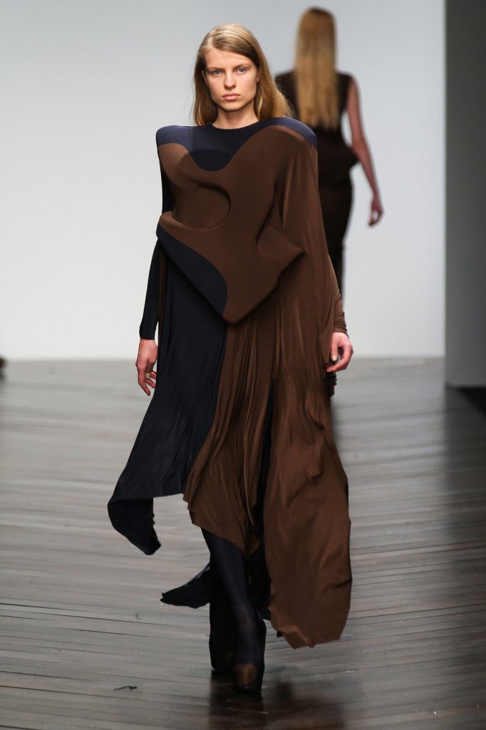 中央圣马丁 Central Saint Martins MA - Toma Stenko 2013秋冬时装发布秀 - London Fall ...