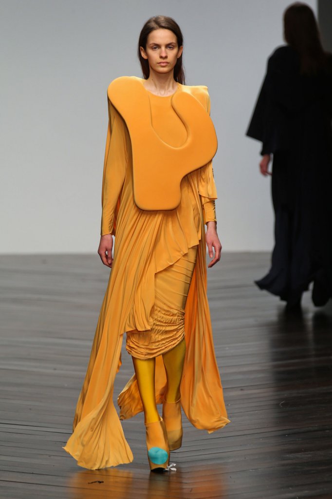 中央圣马丁 Central Saint Martins MA - Toma Stenko 2013秋冬时装发布秀 - London Fall ...