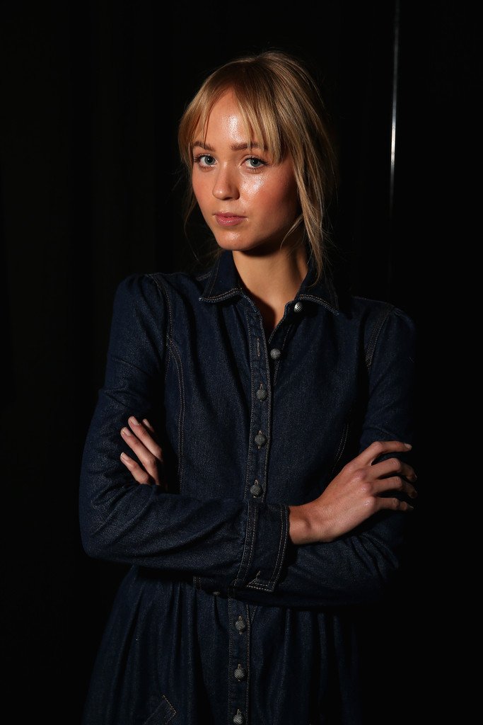 AJE 2016春夏系列时装发布秀(秀场后台) - Australia Spring 2016-天天时装-口袋里的时尚指南