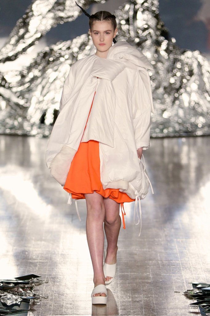 London College of Fashion MA 2016/17秋冬高级成衣发布秀 - London Fall 2016-天天时装 ...