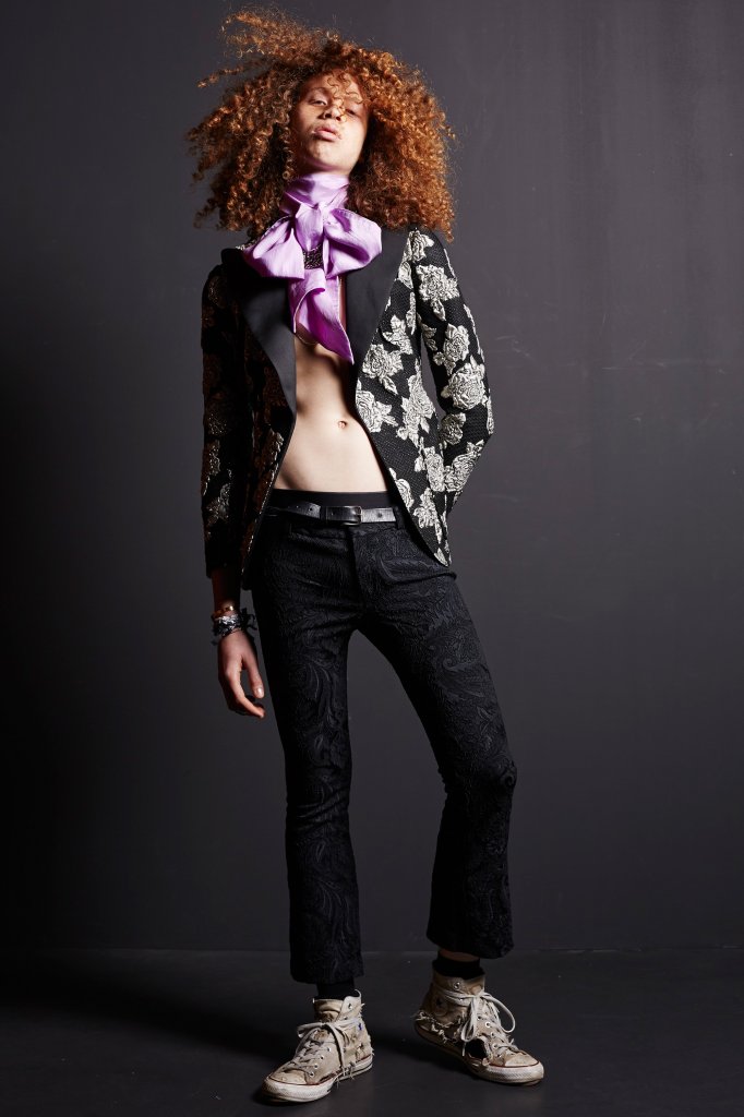 Faith Connexion 2016/17秋冬高级成衣发布 - Paris Fall 2016-天天时装-口袋里的时尚指南