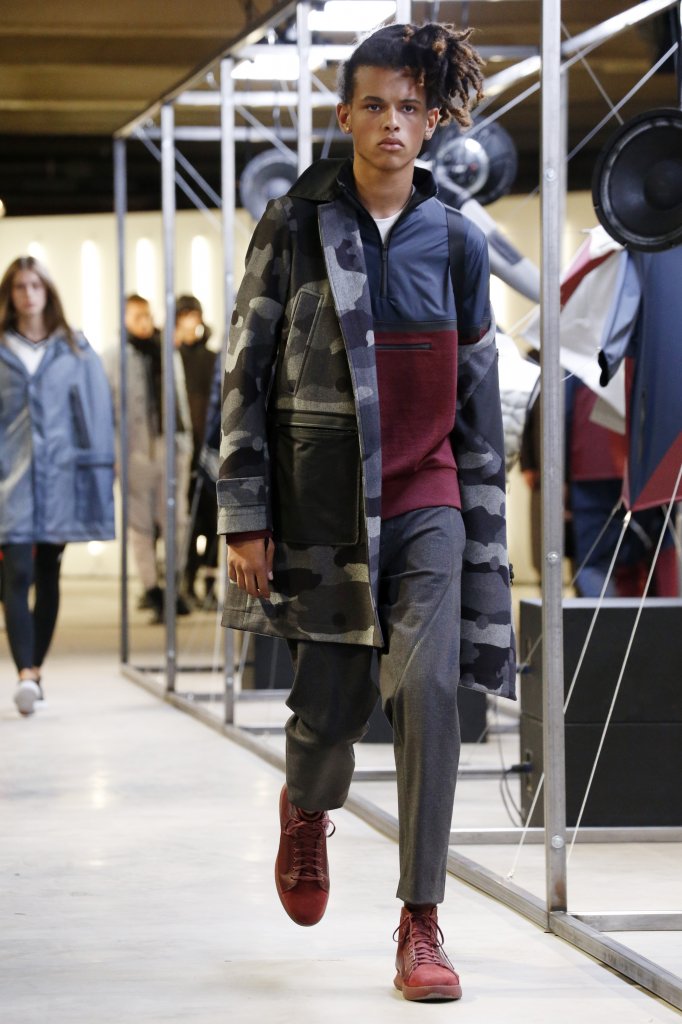 Tim Coppens x Under Armour 2017春夏高级成衣发布秀 - New York Spring 2017-天天时装-口袋 ...