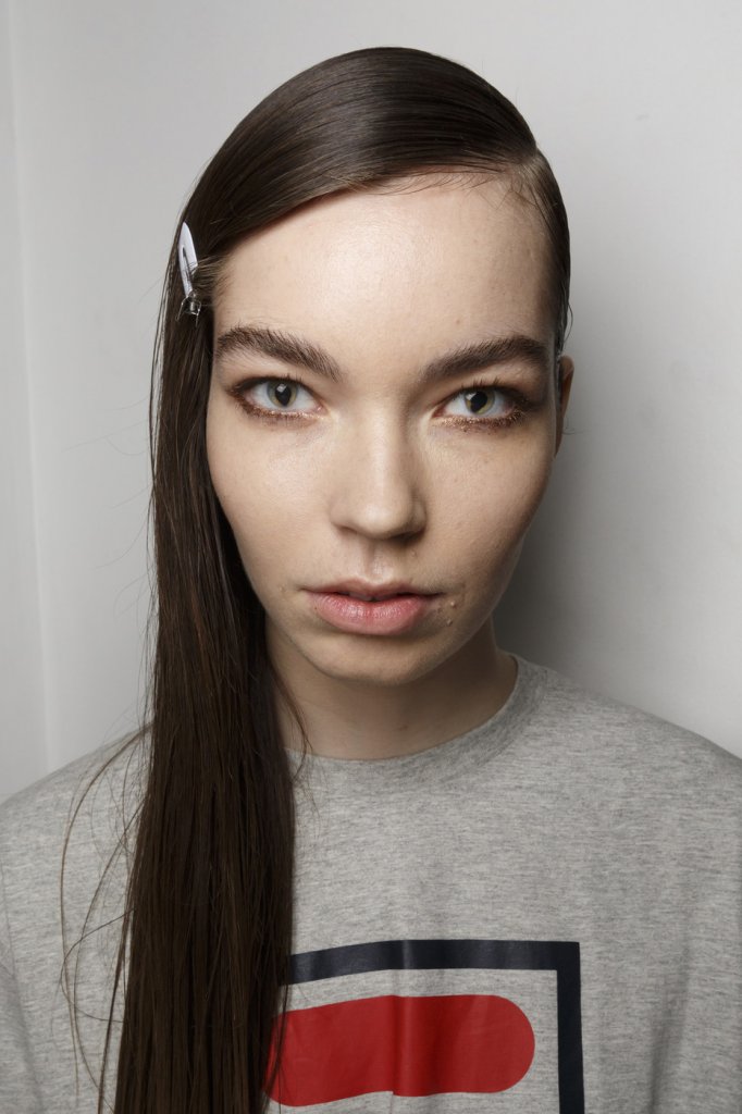 Nicholas K 2017/18秋冬高级成衣发布秀(后台) - New York Fall 2017-天天时装-口袋里的时尚指南