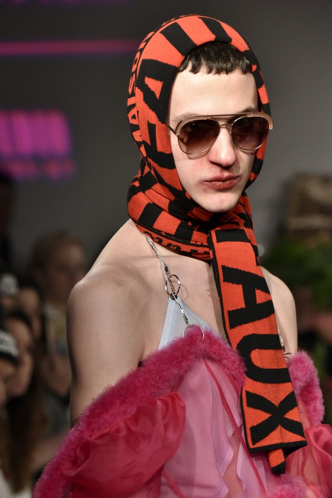 Maison the Faux 2017/18秋冬高级成衣发布秀 - New York Fall 2017-天天时装-口袋里的时尚指南