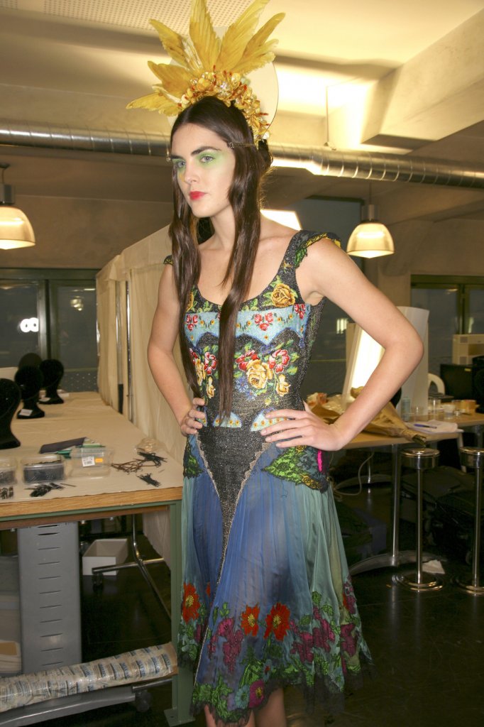 高缇耶 Jean Paul Gaultier 2007春夏高级定制发布秀(后台妆容) - Couture Spring 2007-天天时装 ...