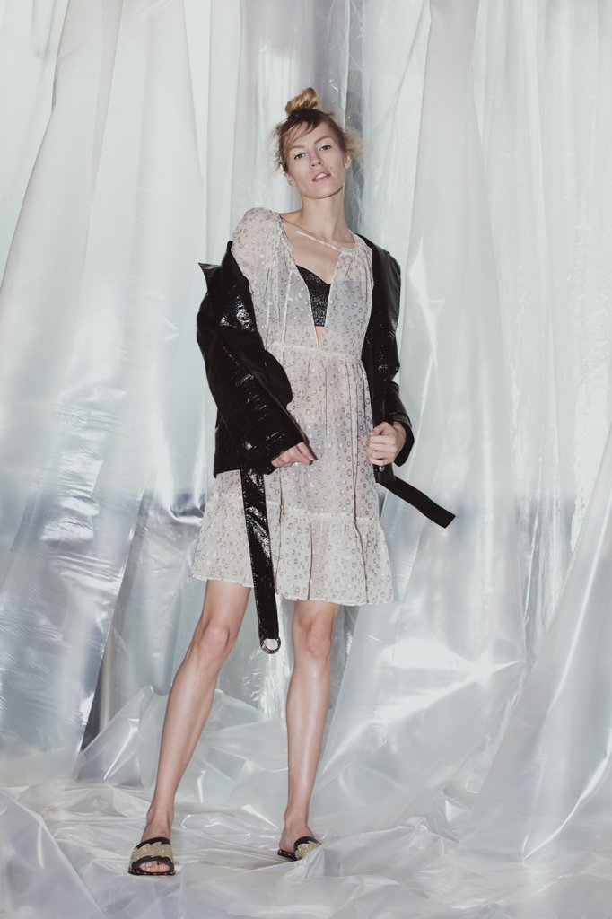 Sol Selivanova Olga 2017春夏高级成衣Lookbook -Moscow Spring 2017-天天时装-口袋里的时尚指南