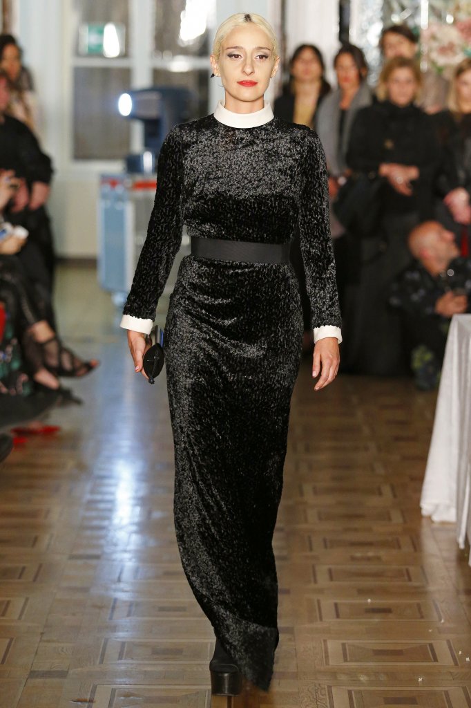 Djaba Diassamidze 2016/17秋冬高级成衣发布秀 - Tbilisi Fall 2016-天天时装-口袋里的时尚指南