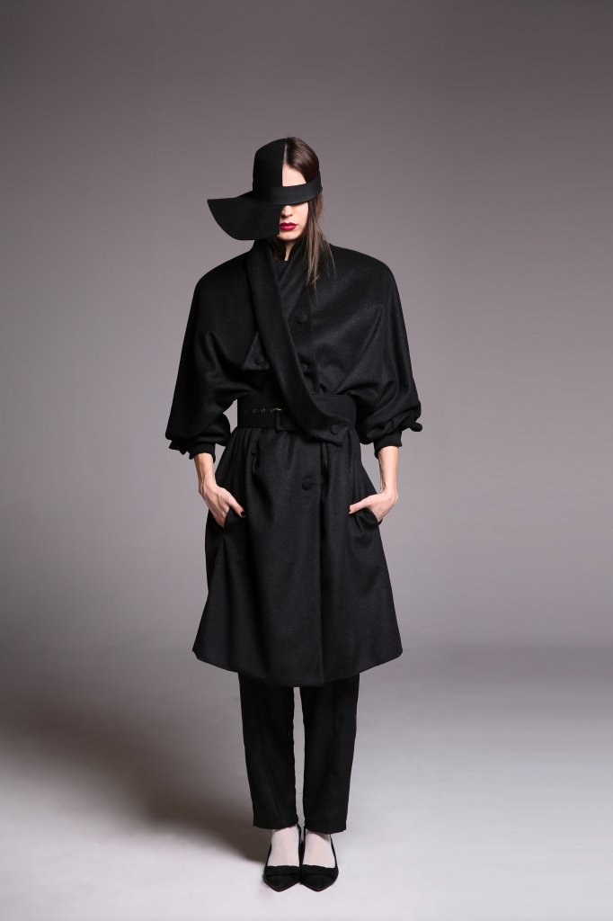 2WO+1NE=TWO 2018/19秋冬成衣Lookbook-天天时装-口袋里的时尚指南