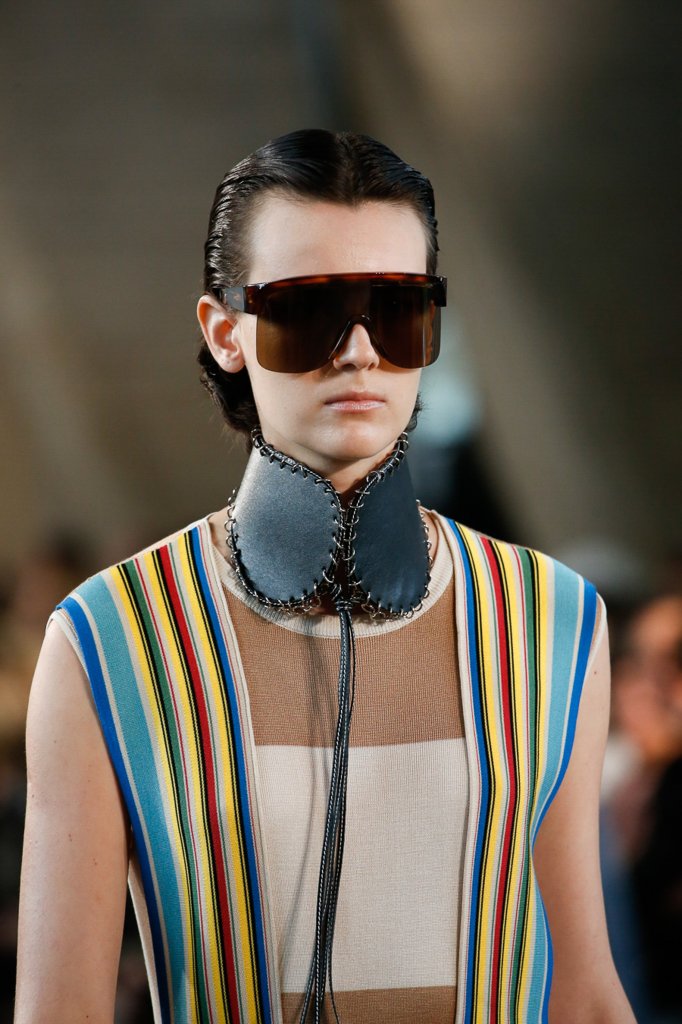 罗意威 Loewe 2019春夏高级成衣发布秀(细节) - Paris Spring 2019-天天时装-口袋里的时尚指南