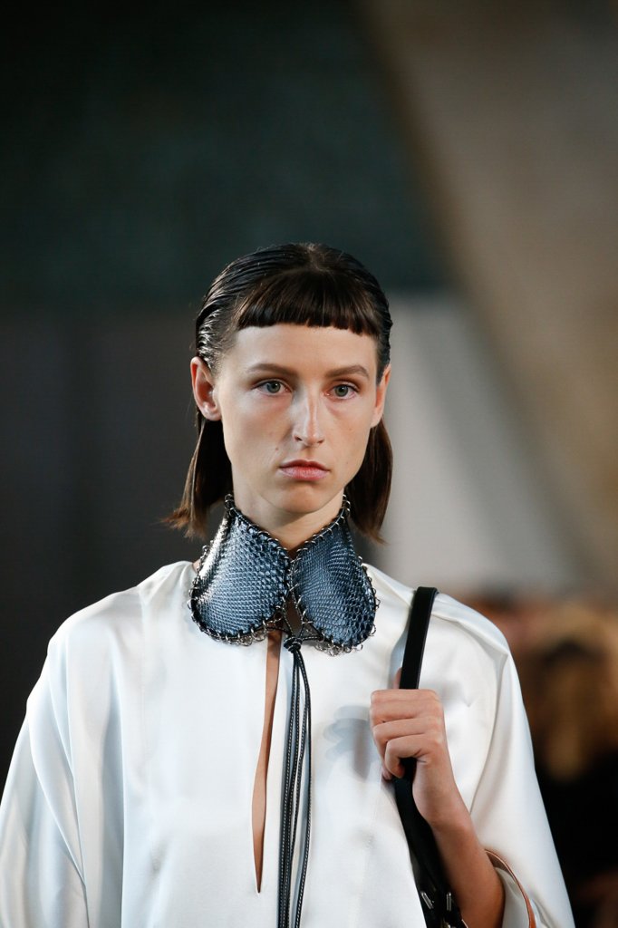 罗意威 Loewe 2019春夏高级成衣发布秀(细节) - Paris Spring 2019-天天时装-口袋里的时尚指南