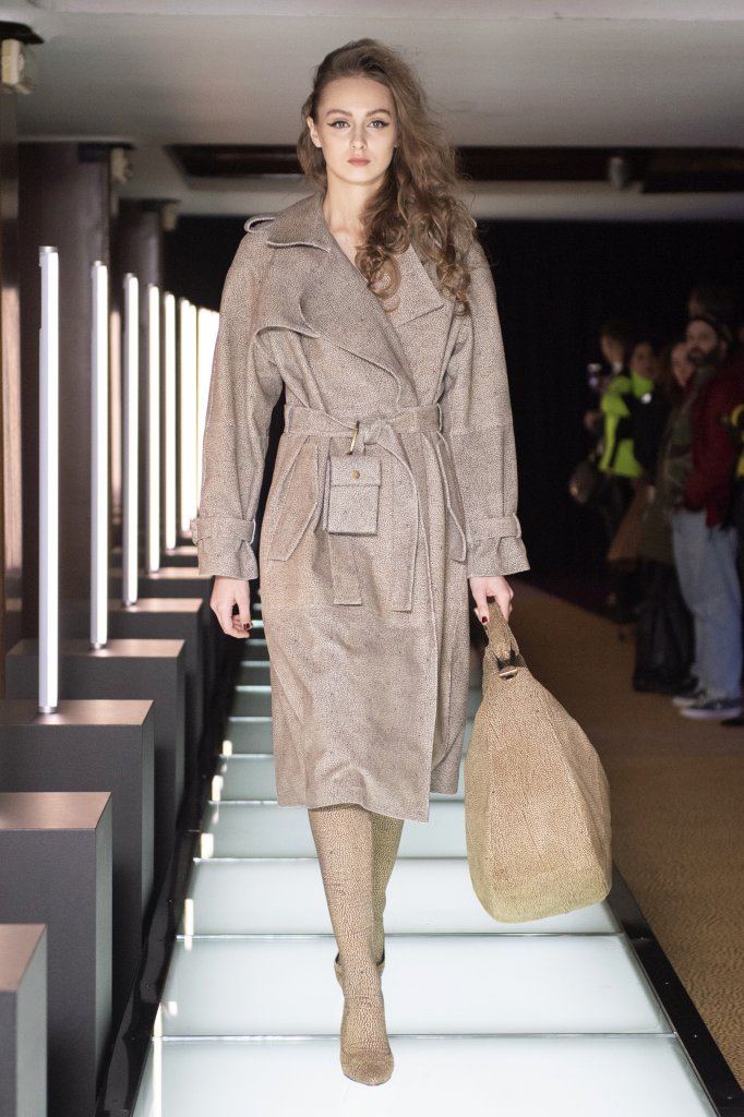 1910 BORBONESE 2019/20秋冬高级成衣Lookbook - Paris Fall 2019-天天时装-口袋里的时尚指南