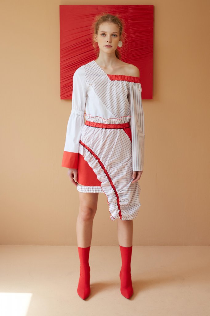 Moon J 2018春夏高级成衣Lookbook-天天时装-口袋里的时尚指南