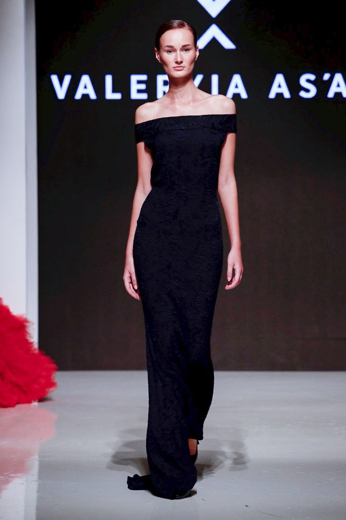 Valeryia As’ad 2020春夏高级成衣秀 - Dubai Spring 2020-天天时装-口袋里的时尚指南