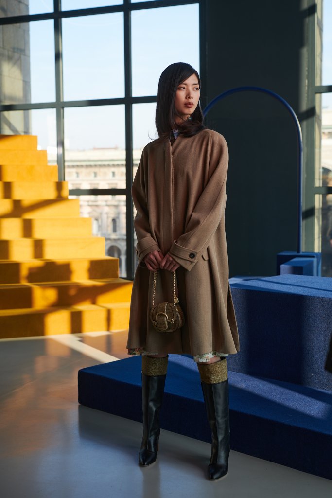 1910 Borbonese 2020/21秋冬高级成衣Lookbook-天天时装-口袋里的时尚指南