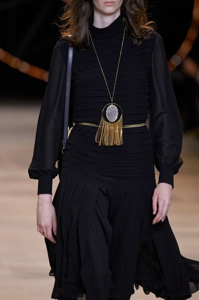 思琳 Celine 2020/21秋冬高级成衣秀(细节) - Paris Fall 2020-天天时装-口袋里的时尚指南