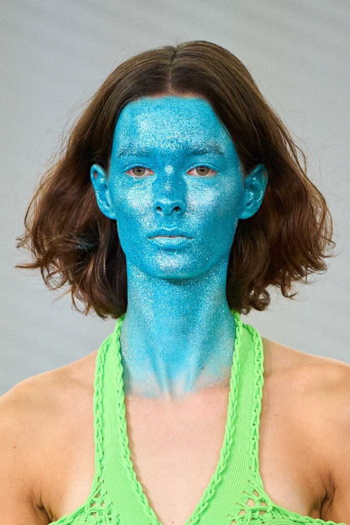 马克·法斯特 Mark Fast 2023春夏高级成衣秀(细节) - London Spring 2023-天天时装-口袋里的时尚指南