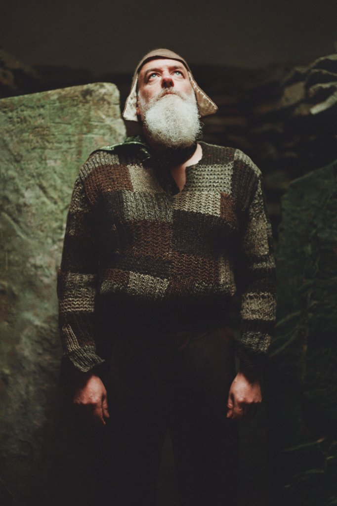 John Alexander Skelton 2023/24秋冬男装Lookbook-天天时装-口袋里的时尚指南