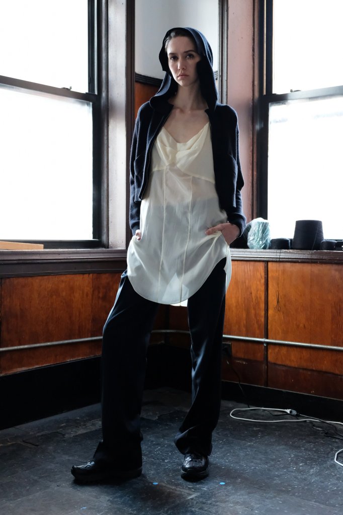 Judy Turner 2023/24秋冬高级成衣Lookbook-天天时装-口袋里的时尚指南
