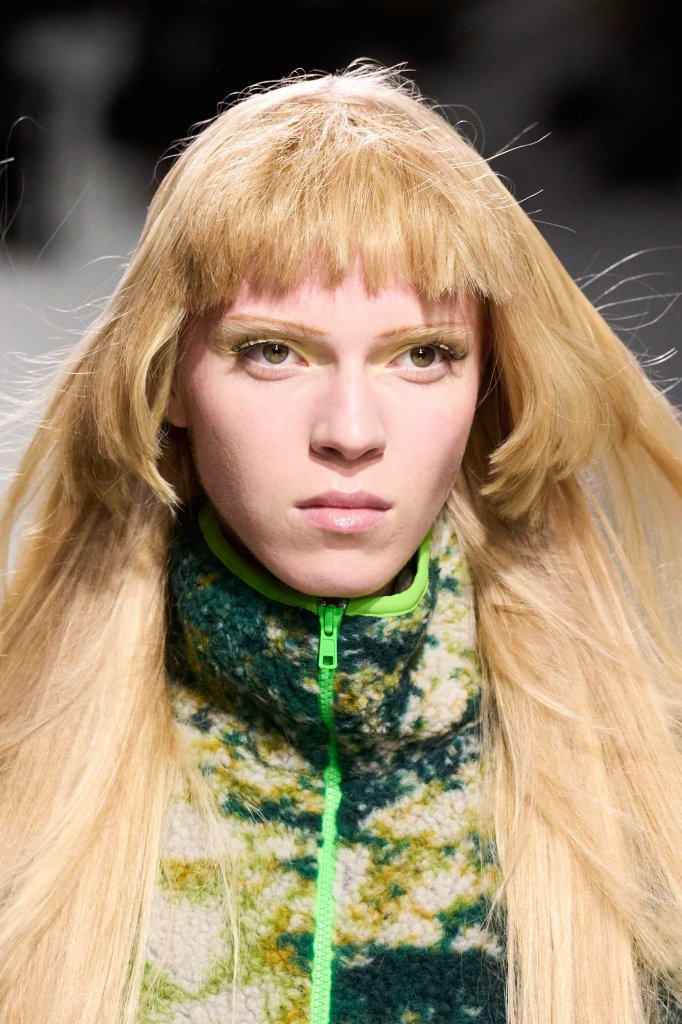 Conner Ives 2023/24秋冬高级成衣秀(细节) - London Fall 2023-天天时装-口袋里的时尚指南