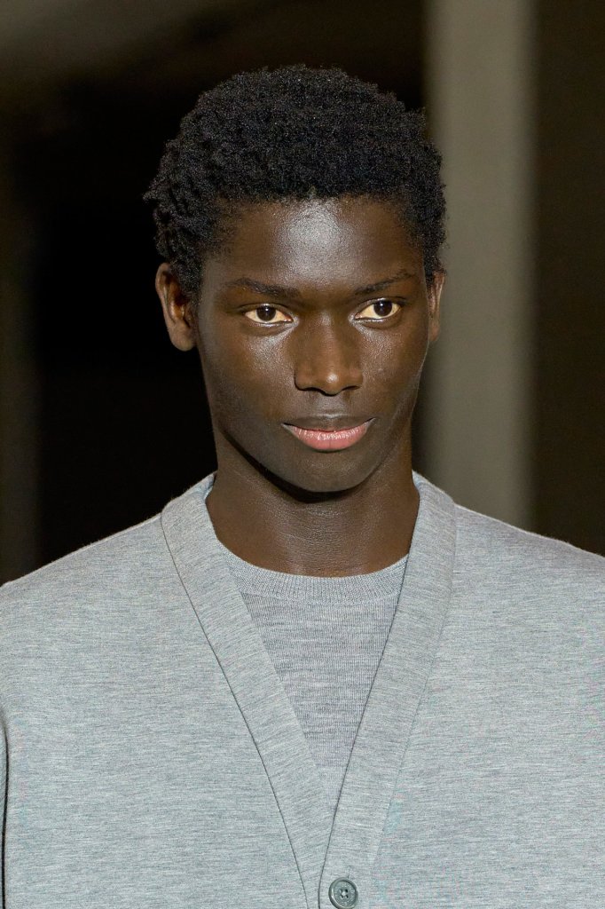 尼奥·贝奈特 Neil Barrett 2024春夏男装秀(细节) - Milan Spring 2024-天天时装-口袋里的时尚指南