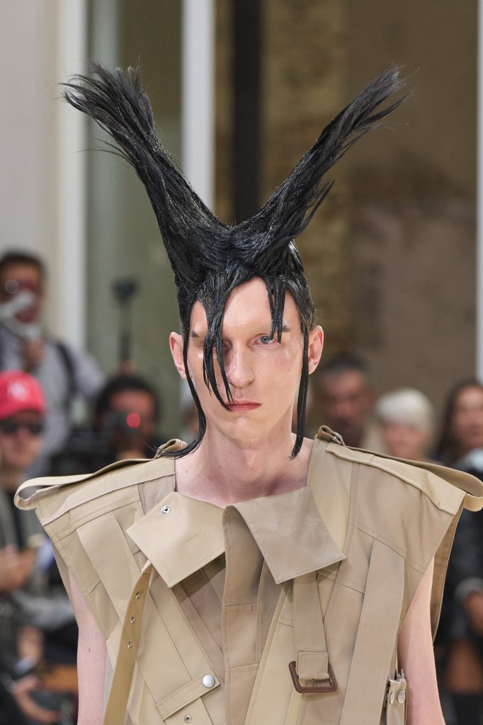 渡边淳弥 Junya Watanabe 2024春夏男装秀(细节) - Paris Sping 2024-天天时装-口袋里的时尚指南