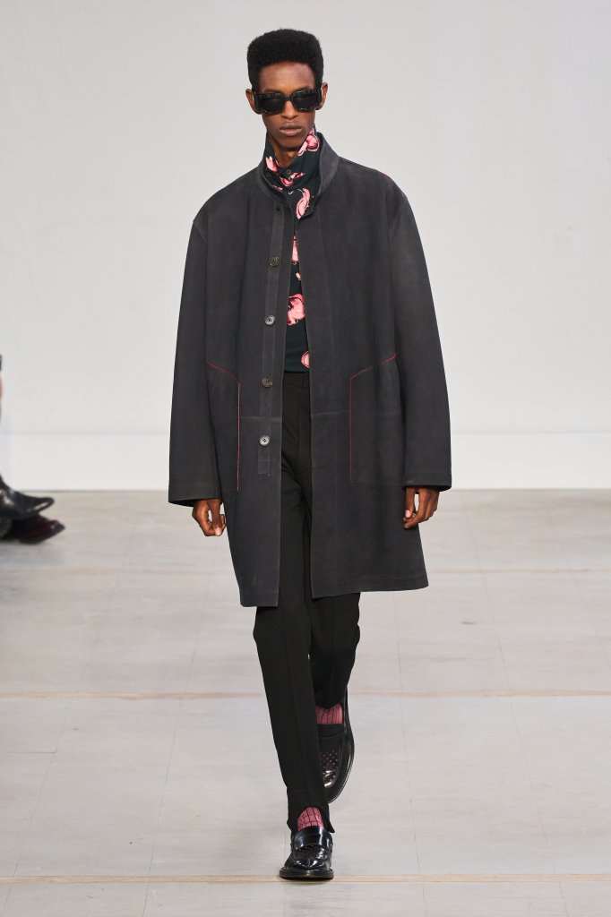 保罗·史密斯 Paul Smith 2024春夏男装秀 - Paris Spring 2024-天天时装-口袋里的时尚指南