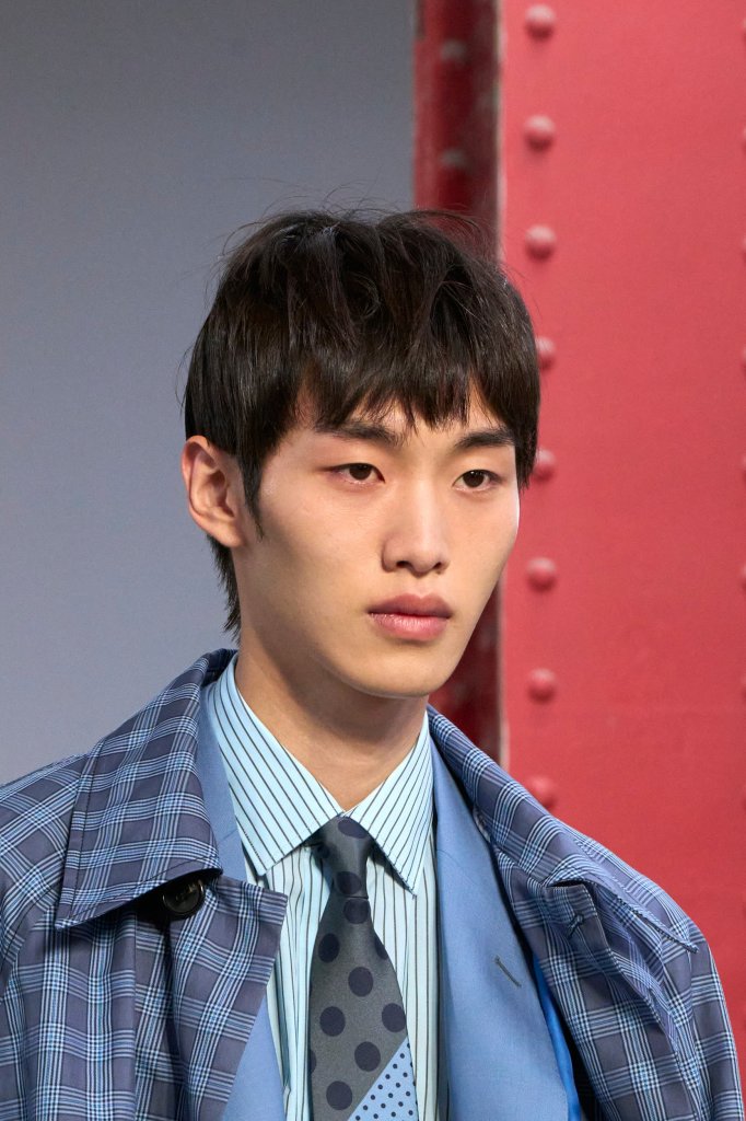 保罗·史密斯 Paul Smith 2024春夏男装秀(细节) - Paris Sping 2024-天天时装-口袋里的时尚指南