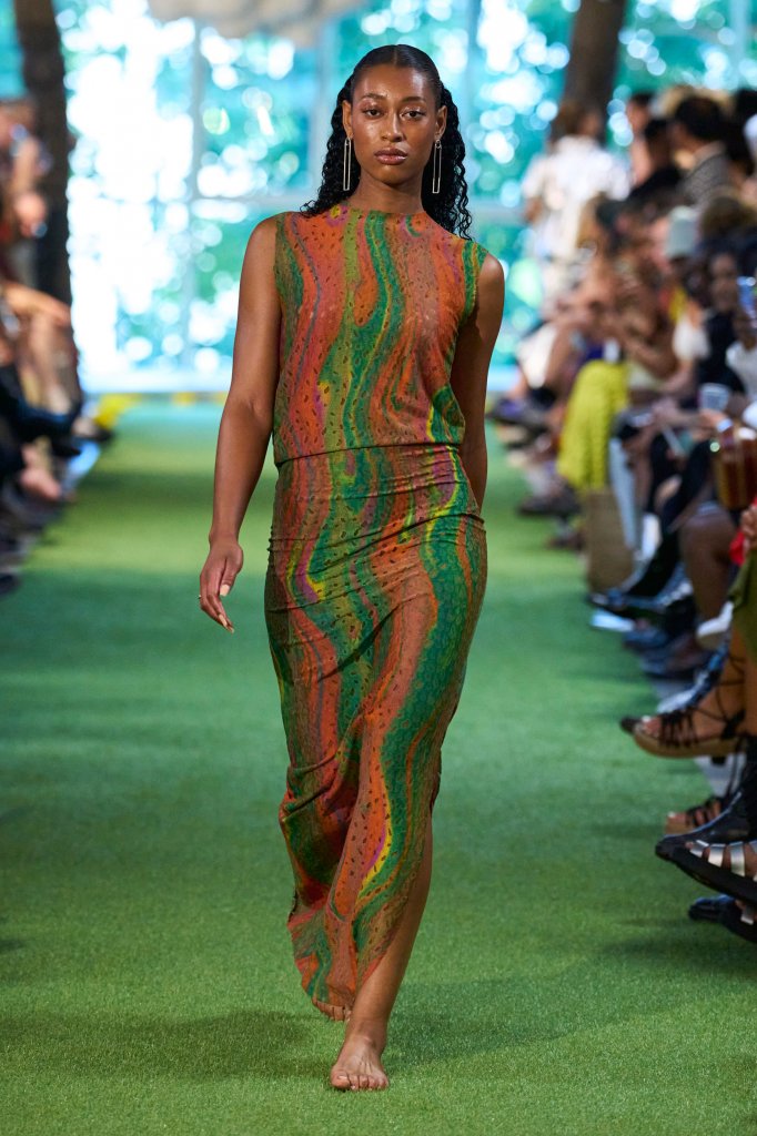 Faam Studio 2024春夏高级成衣秀 - Berlin Spring 2024-天天时装-口袋里的时尚指南