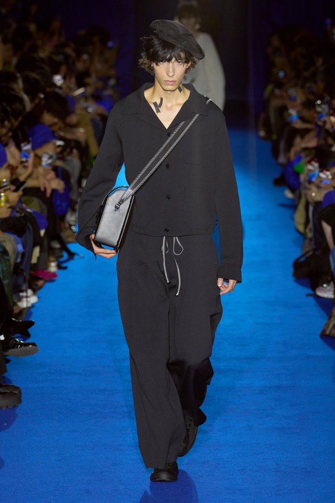 Shinyakozuka 2025春夏高级成衣秀 - Tokyo Spring 2025-天天时装-口袋里的时尚指南