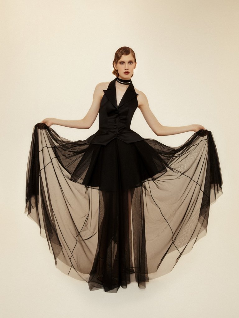 追求优雅和个性主义 — 俄罗斯礼服品牌 Ester Abner